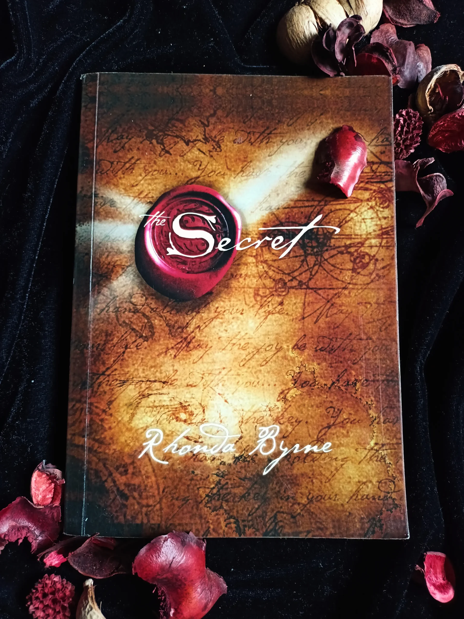 The Secret | Rhonda Byrne | Book Review The Secret | Rhonda Byrne | Book Review